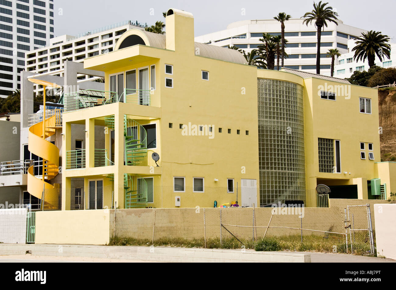 Southern California beachfront home Very colorful Stock Photo - Alamy