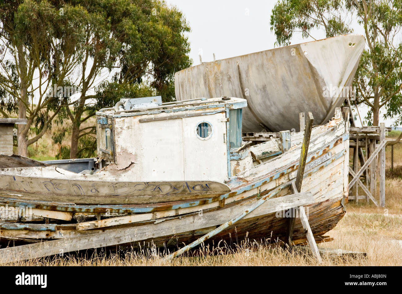 Landlocked boats hi-res stock photography and images - Alamy
