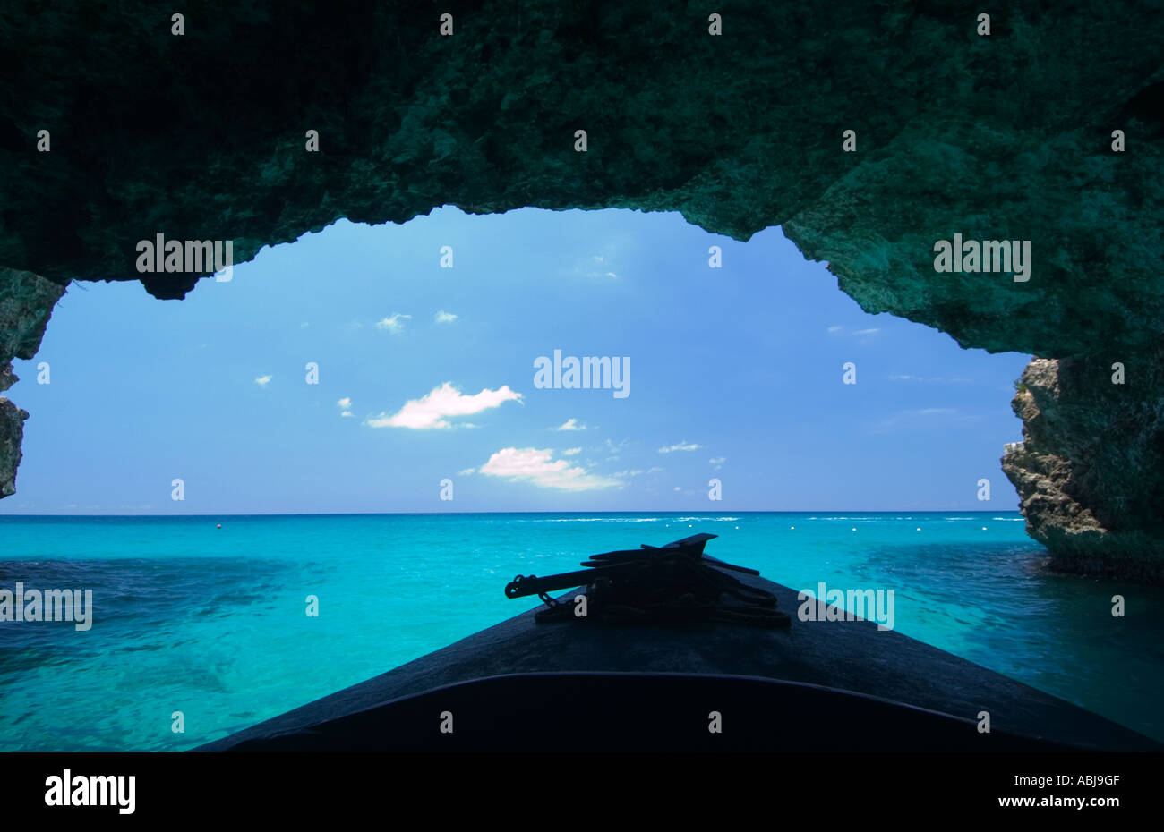 Jamaica Cliffs High Resolution Stock Photography and Images - Alamy