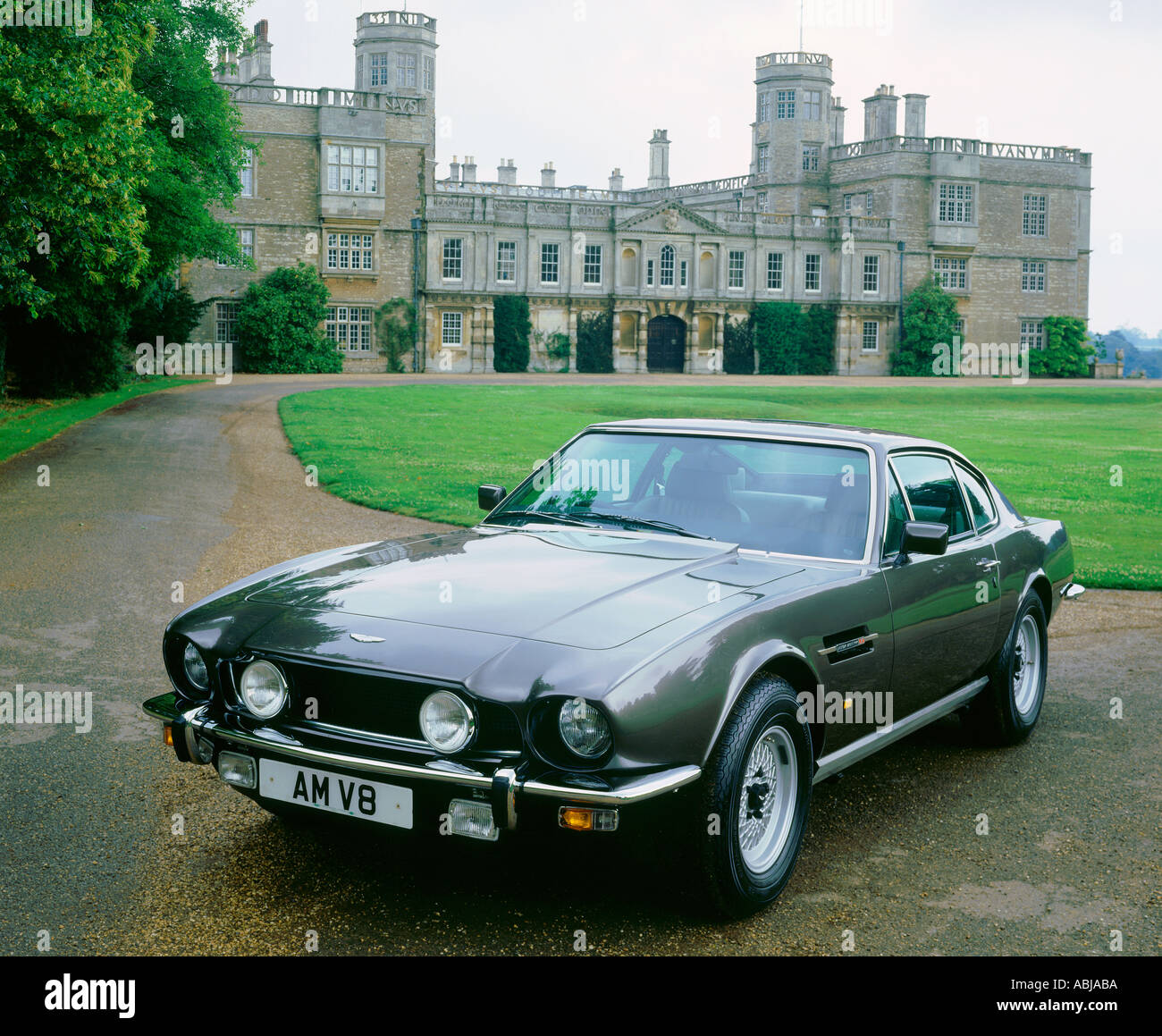 1987 Aston Martin Amv8 Vantage