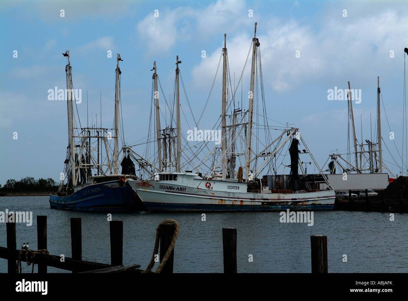 Texas shrimpers in the harbour of Bolivar Peninsula Stock Photo - Alamy