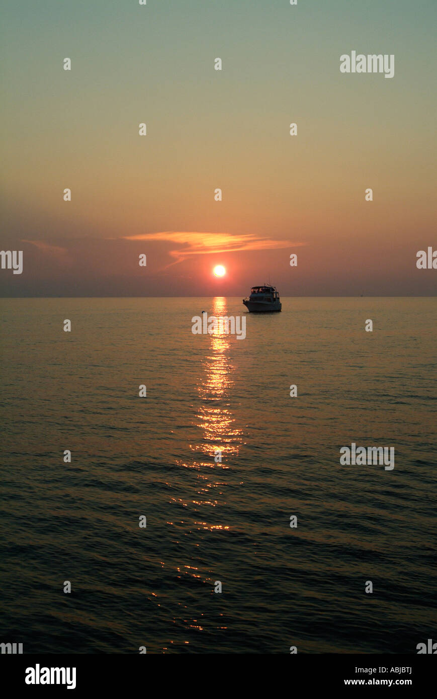 Sunset over the Gulf of Mexico, off Texas coast Stock Photo - Alamy