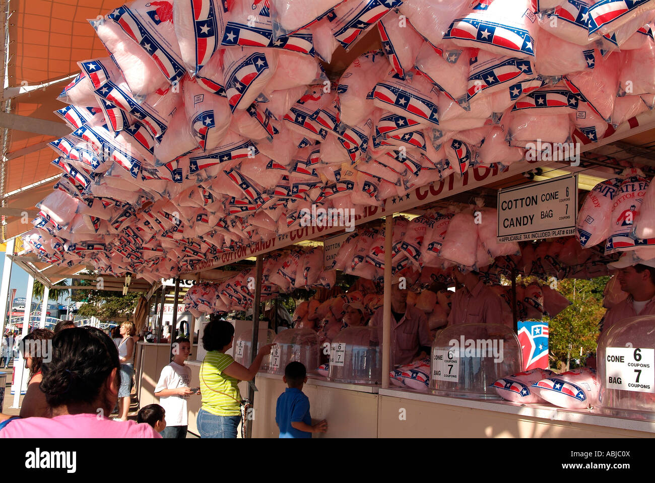 Candy-floss booth at the Dallas State Fair Stock Photo - Alamy
