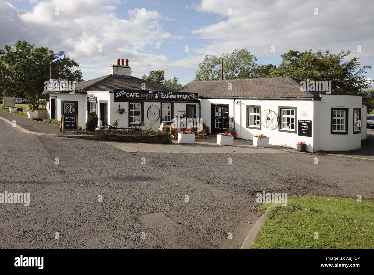 Last house scotland hi-res stock photography and images - Alamy