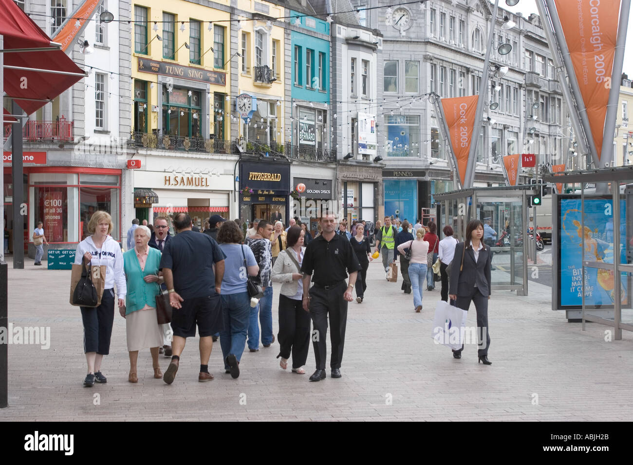 Patrick street cork shopping hi-res stock photography and images - Alamy