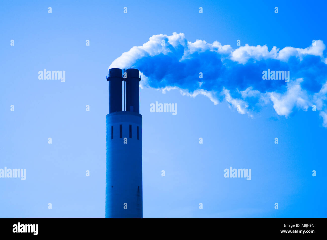 Smoke coming out from tower hi-res stock photography and images - Alamy