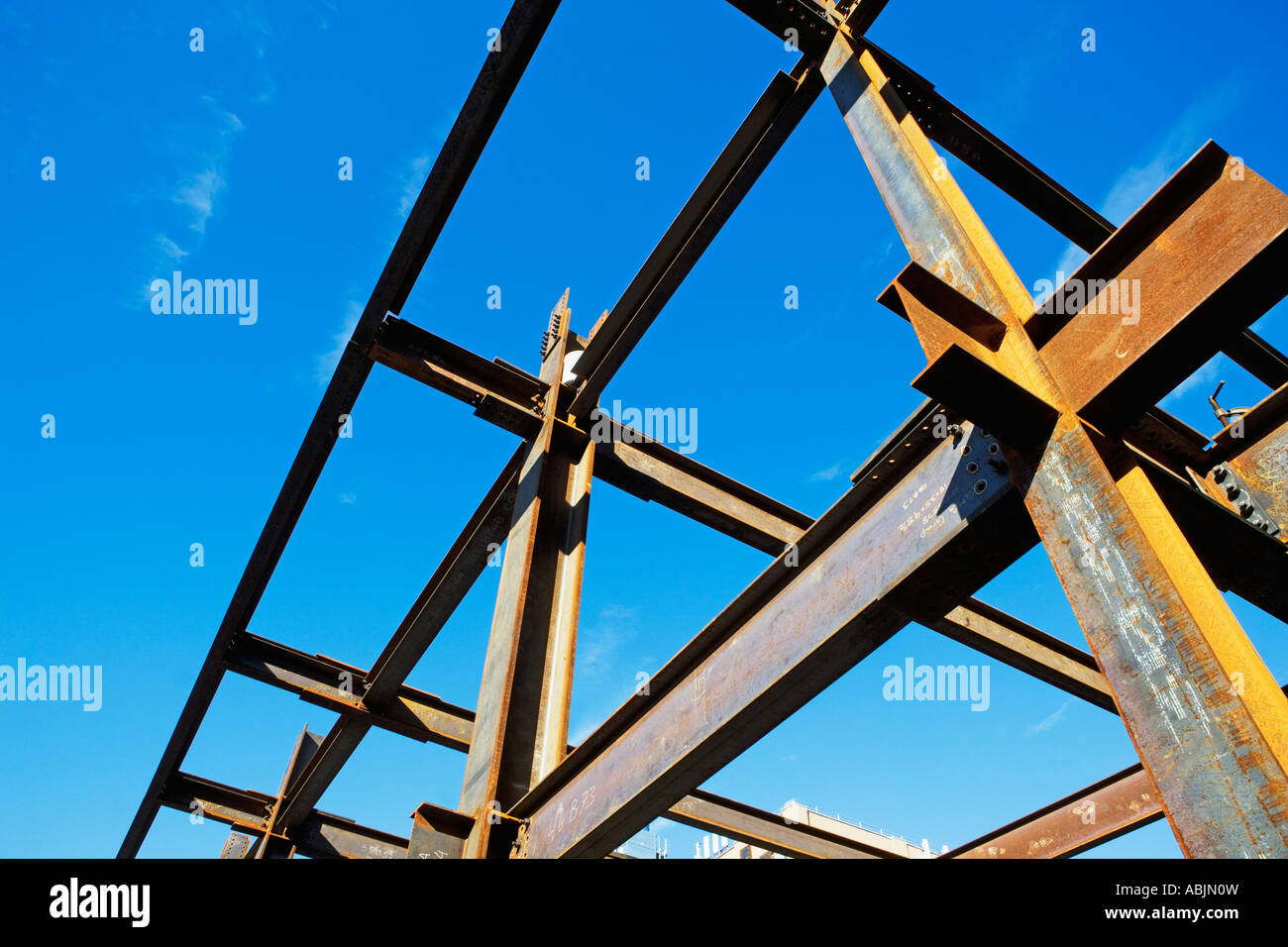 Steel girder girders hi-res stock photography and images - Alamy