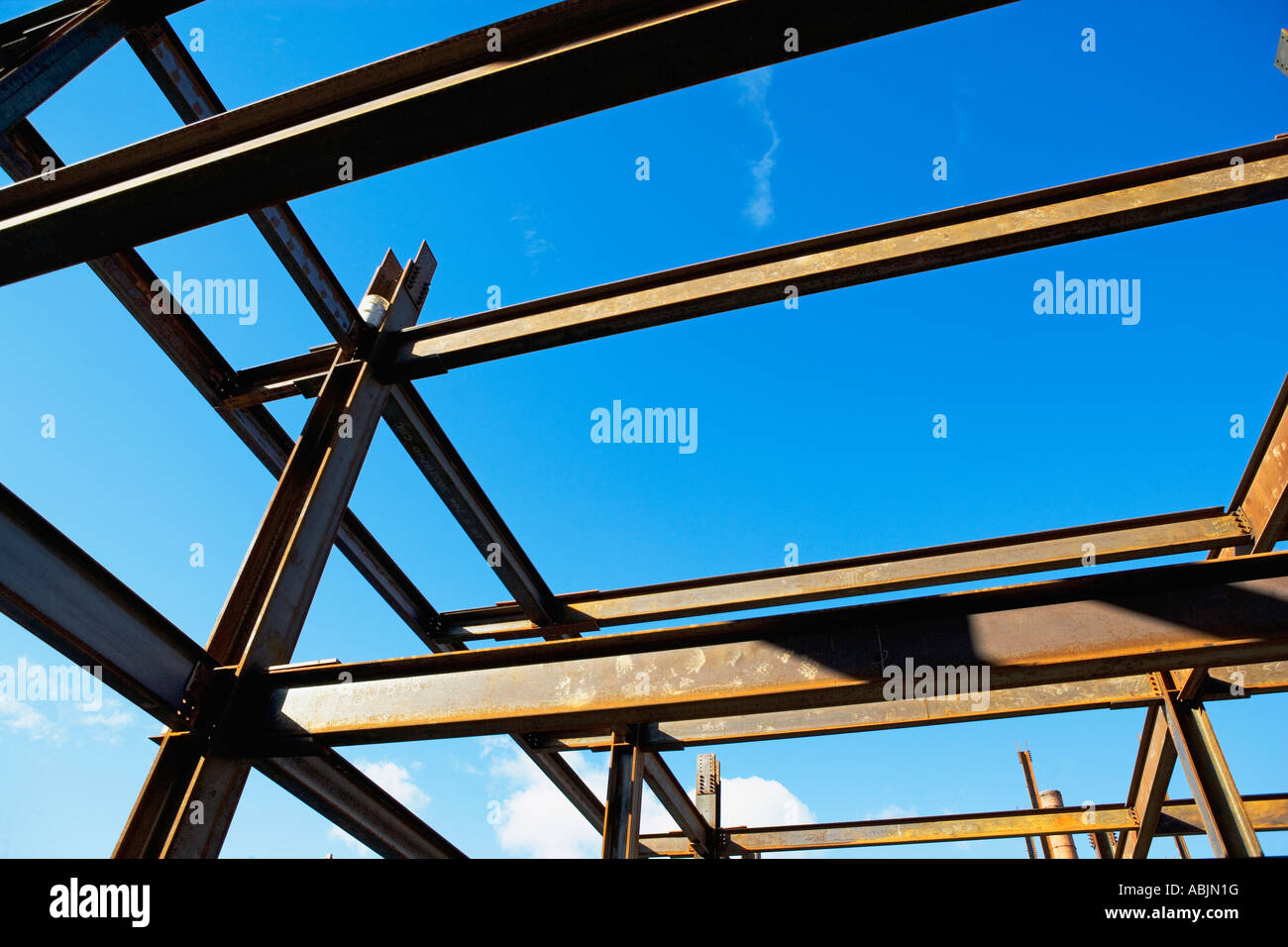 Steel girder girders hi-res stock photography and images - Alamy