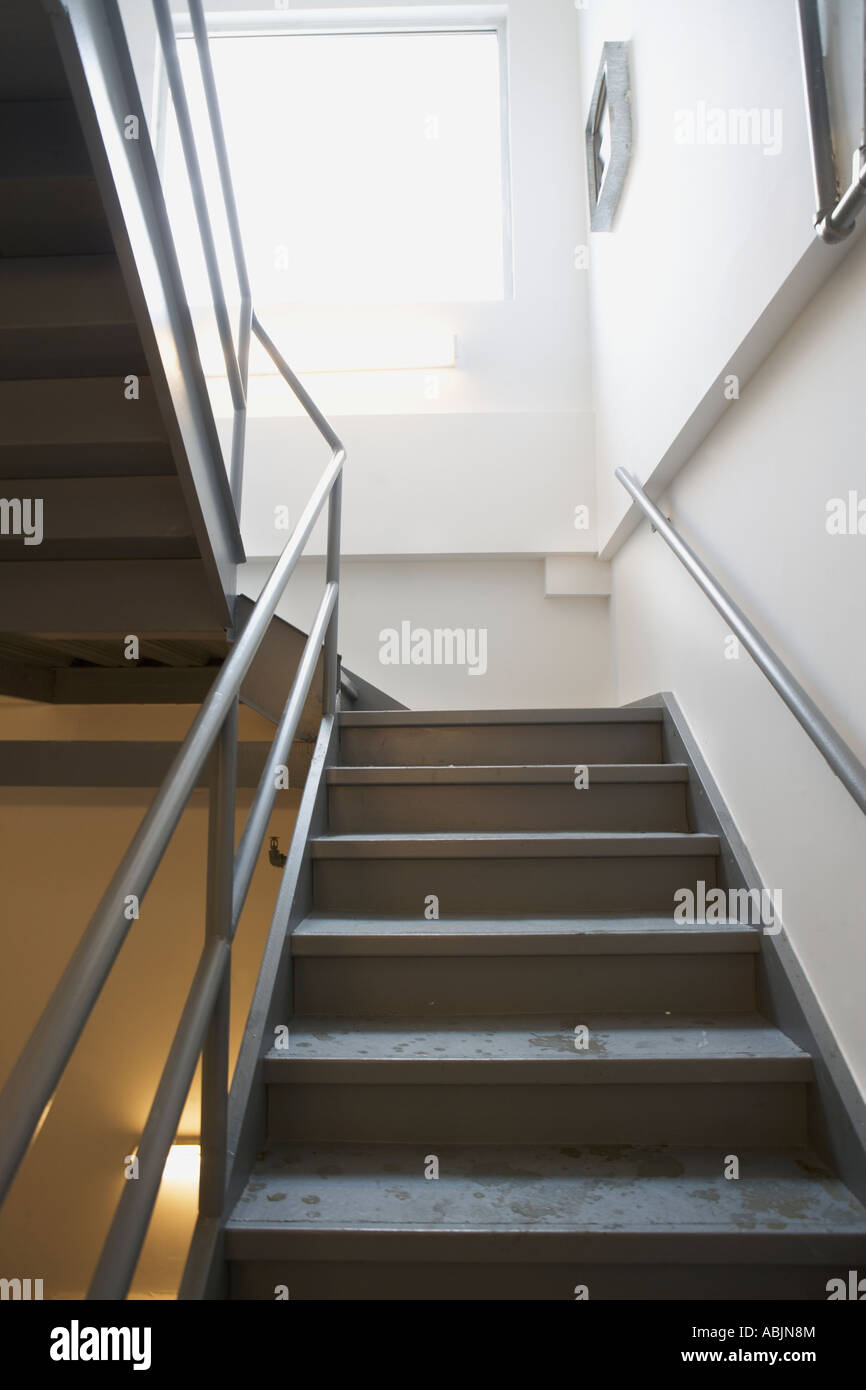Ascending stairwell hi-res stock photography and images - Alamy