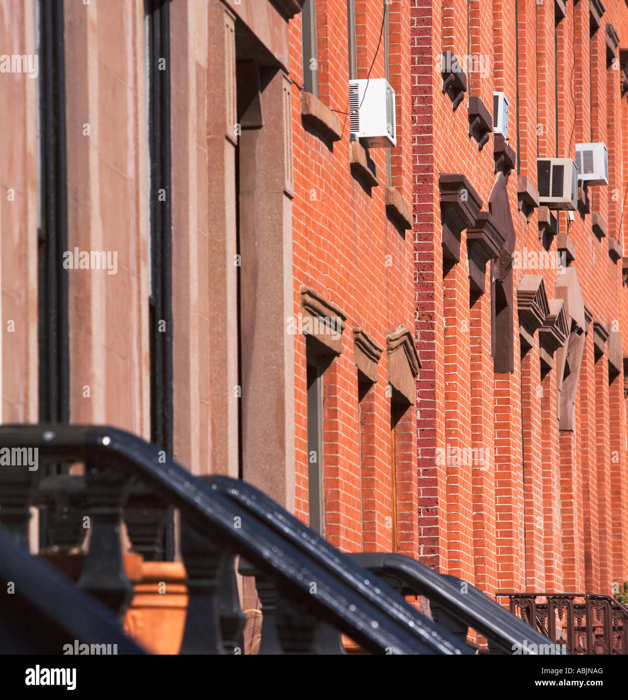 Brick buildings hi-res stock photography and images - Alamy