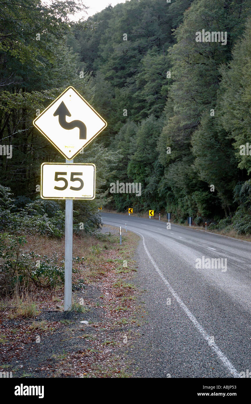 Speed limit 55 sign hi-res stock photography and images - Alamy