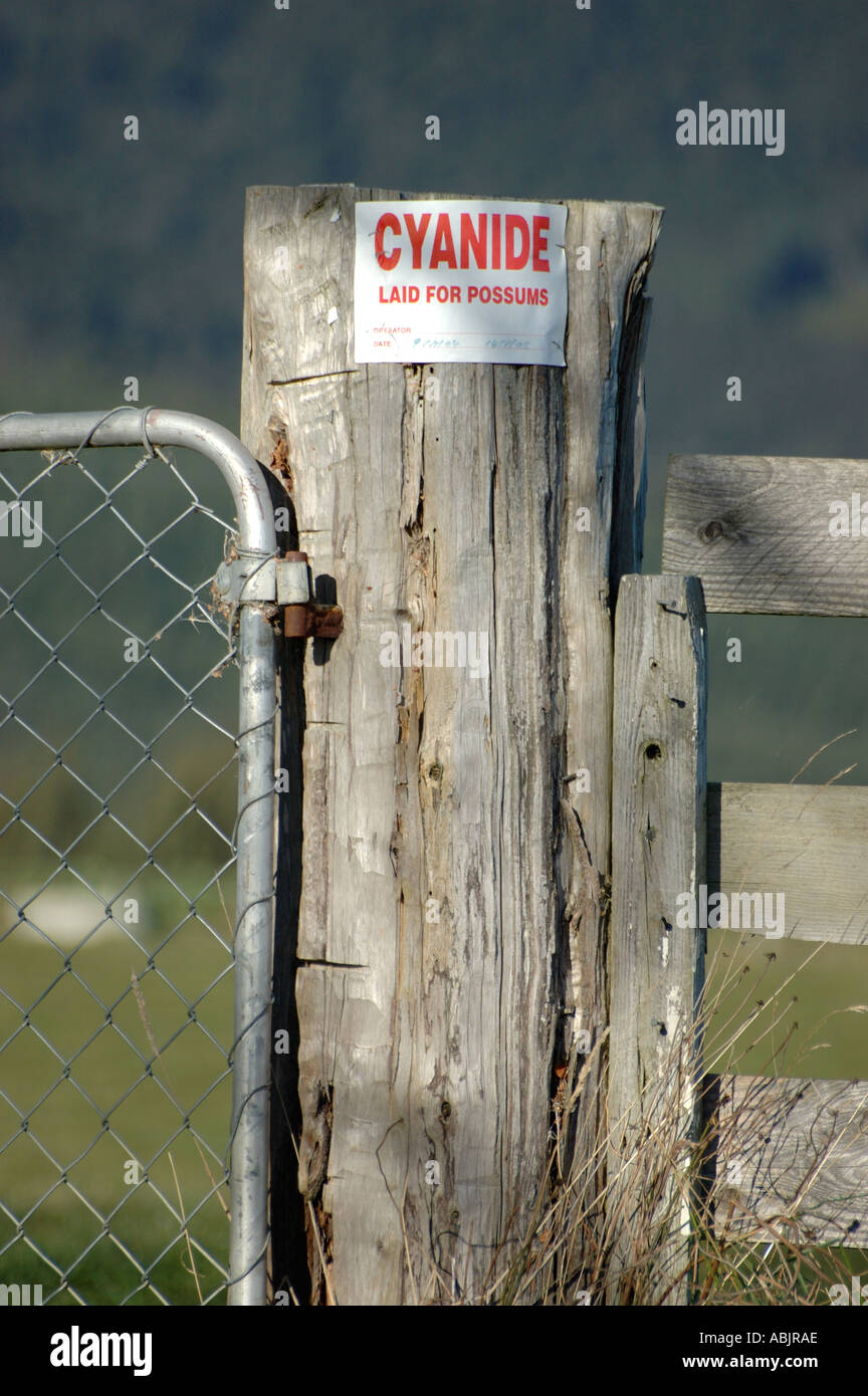 Cyanide poisoning hi-res stock photography and images - Alamy