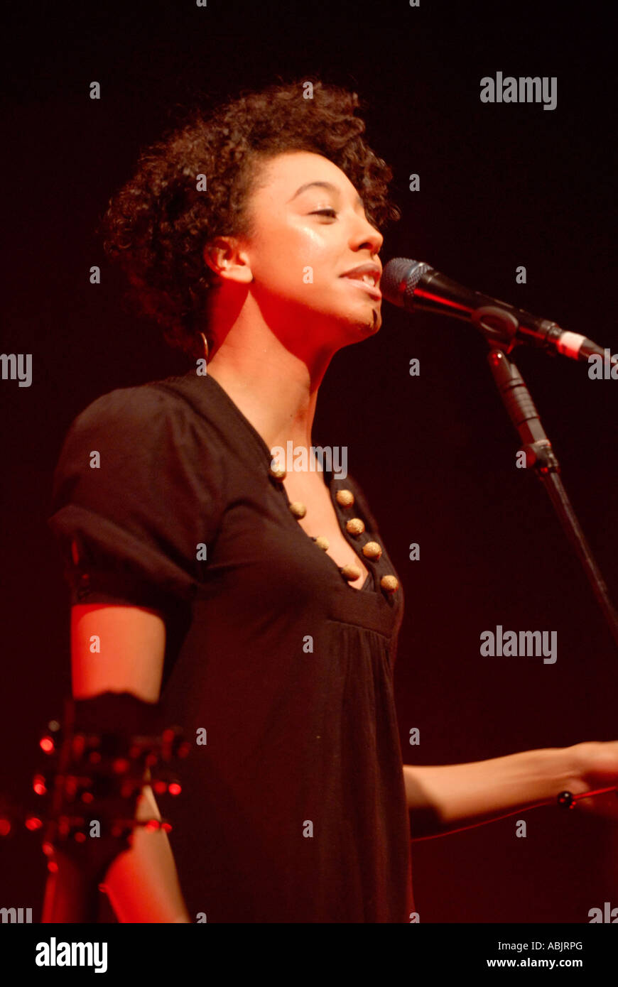 Corrine Bailey Rae in concert Stock Photo - Alamy