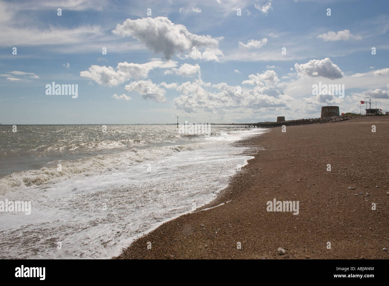 Hythe dungeness sea channel hi-res stock photography and images - Alamy