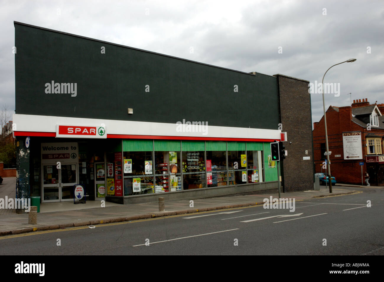 Spar supermarket england hi-res stock photography and images - Alamy