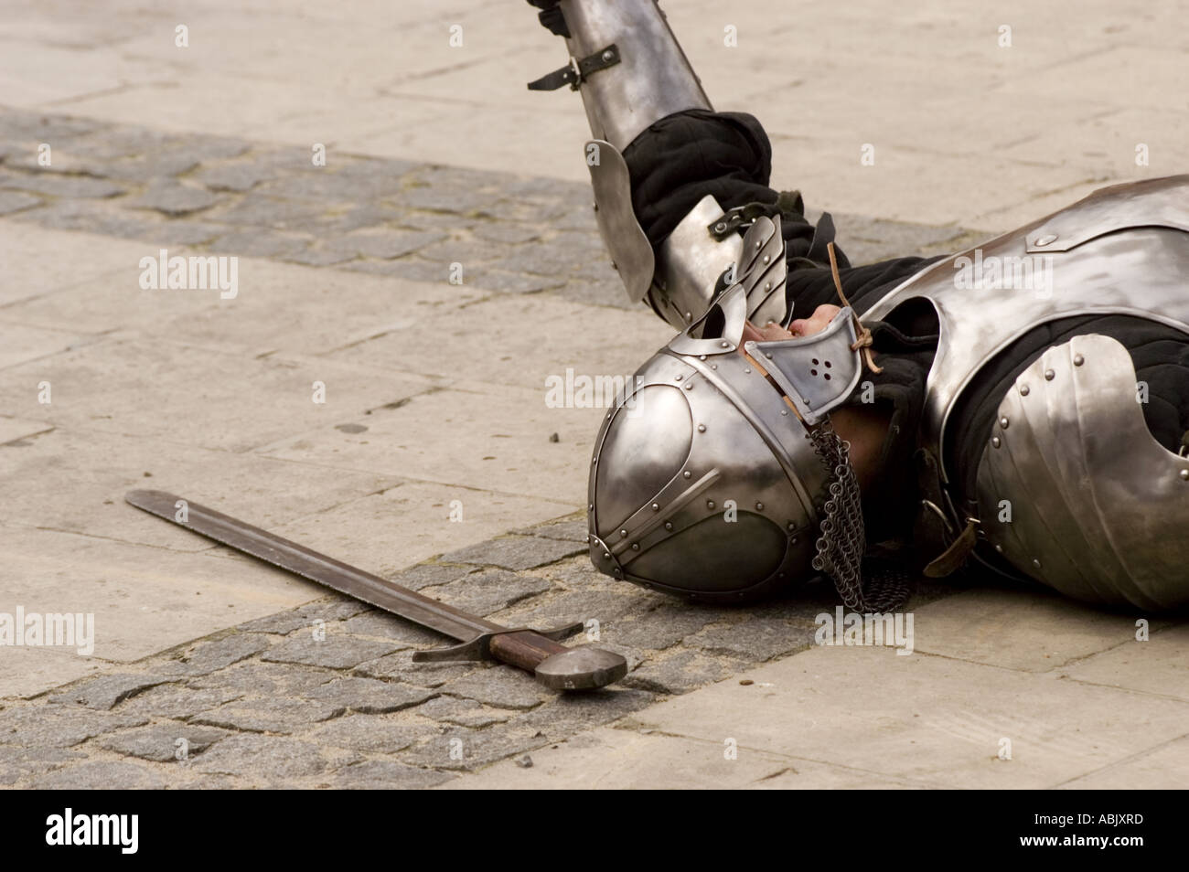Dead knights in armour helmet hi-res stock photography and images - Alamy