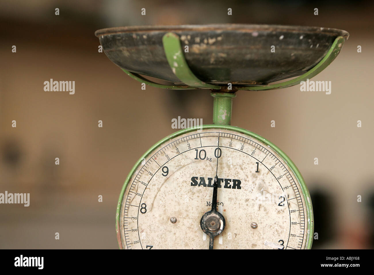 Graduated scales hi-res stock photography and images - Alamy