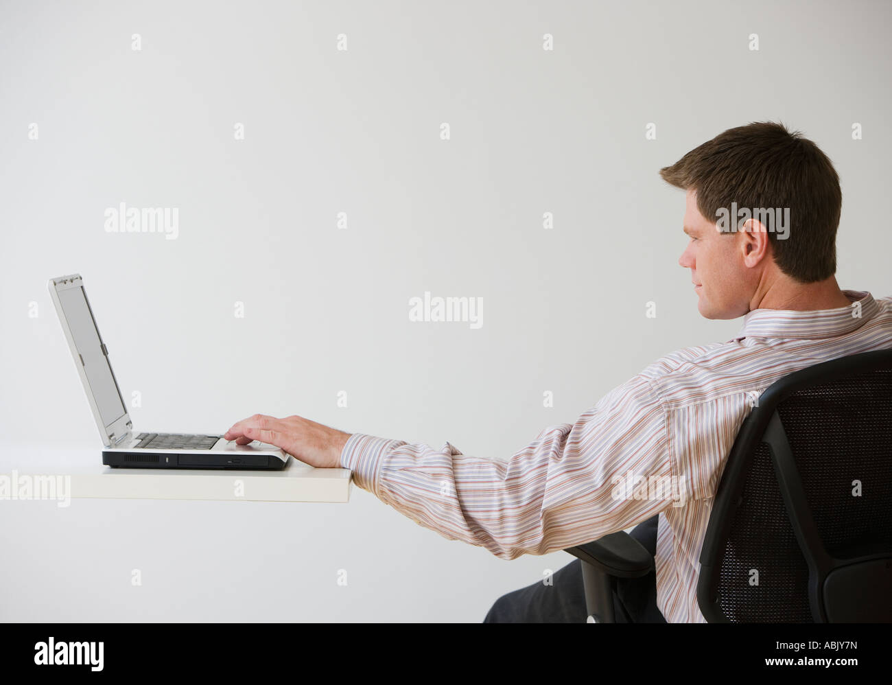 Technology tedious hi-res stock photography and images - Alamy