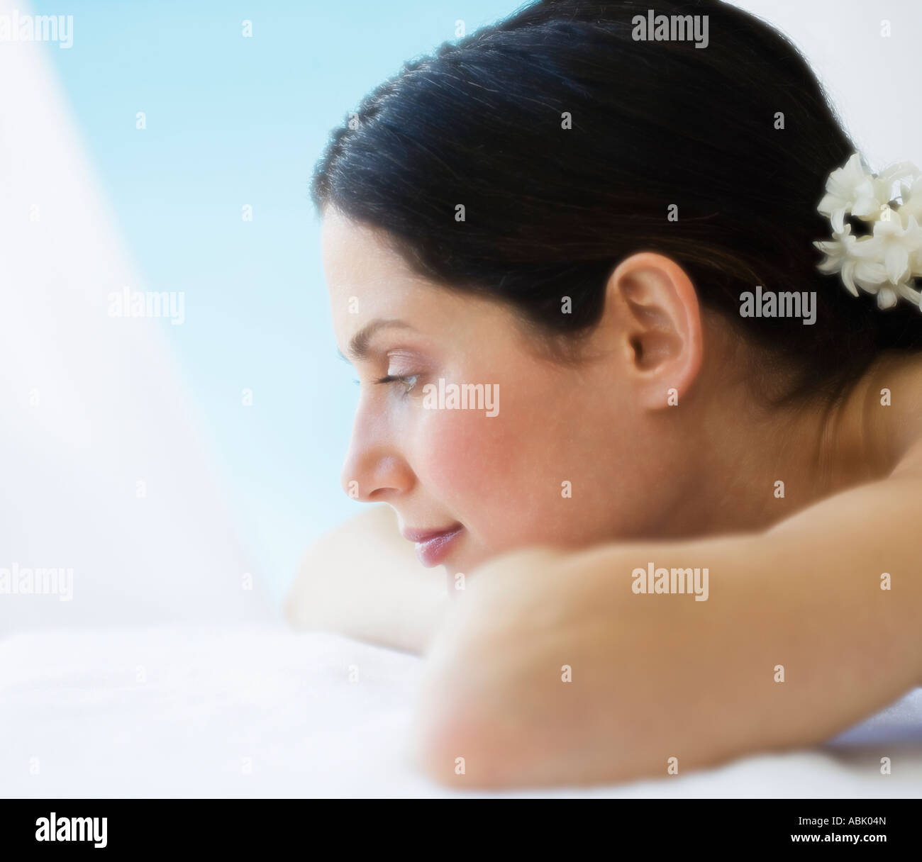 Woman laying table cloth hi-res stock photography and images - Alamy