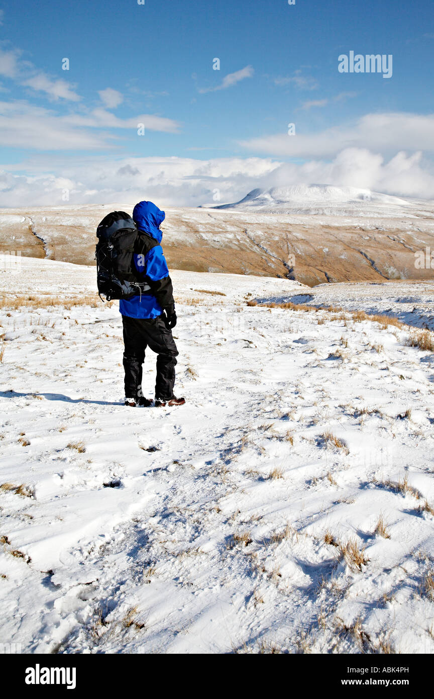 Walking to Llyn y Fan Fawr Breacon Beacons Stock Photo - Alamy