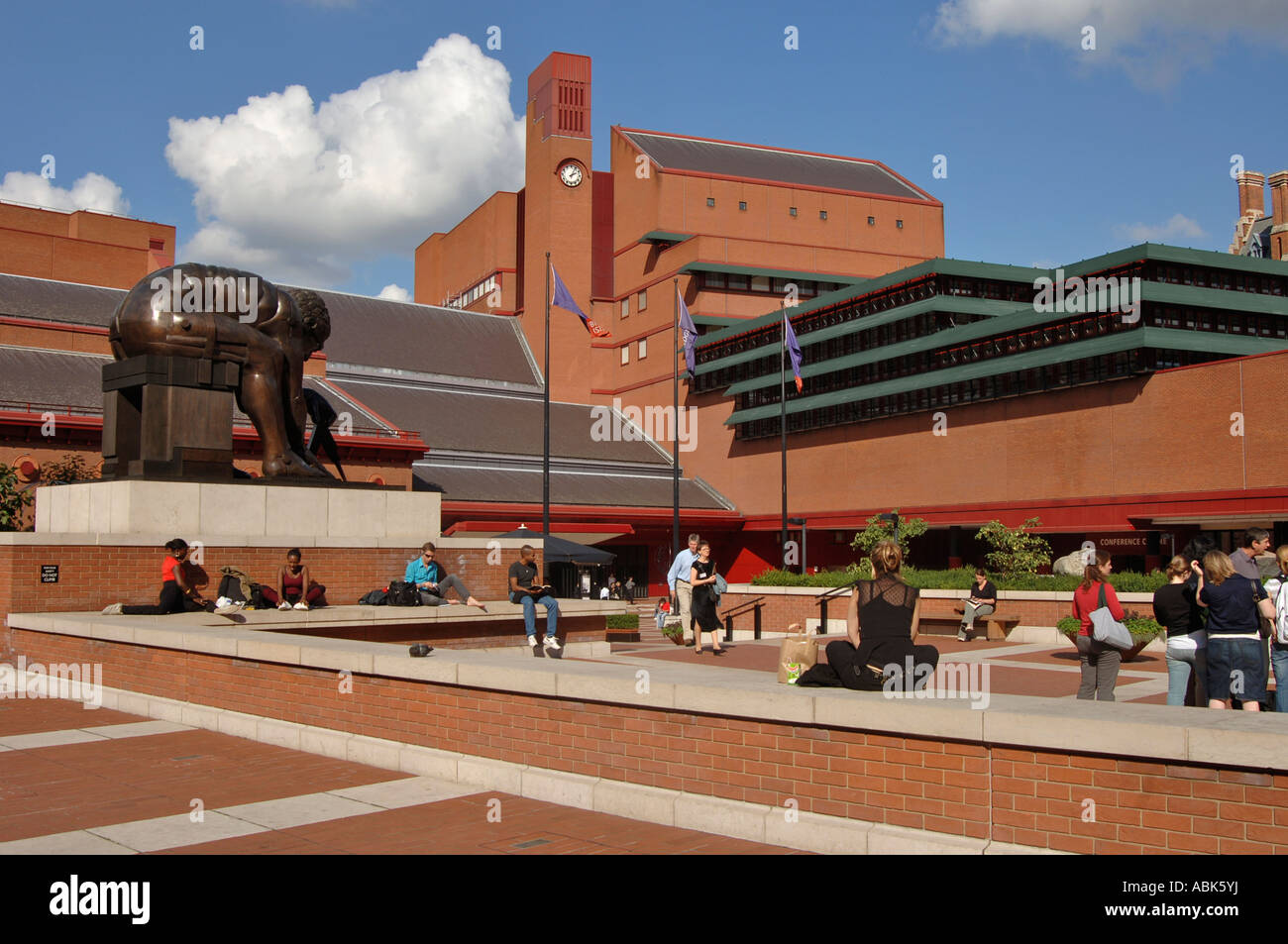 London exterior architecture hi-res stock photography and images - Alamy