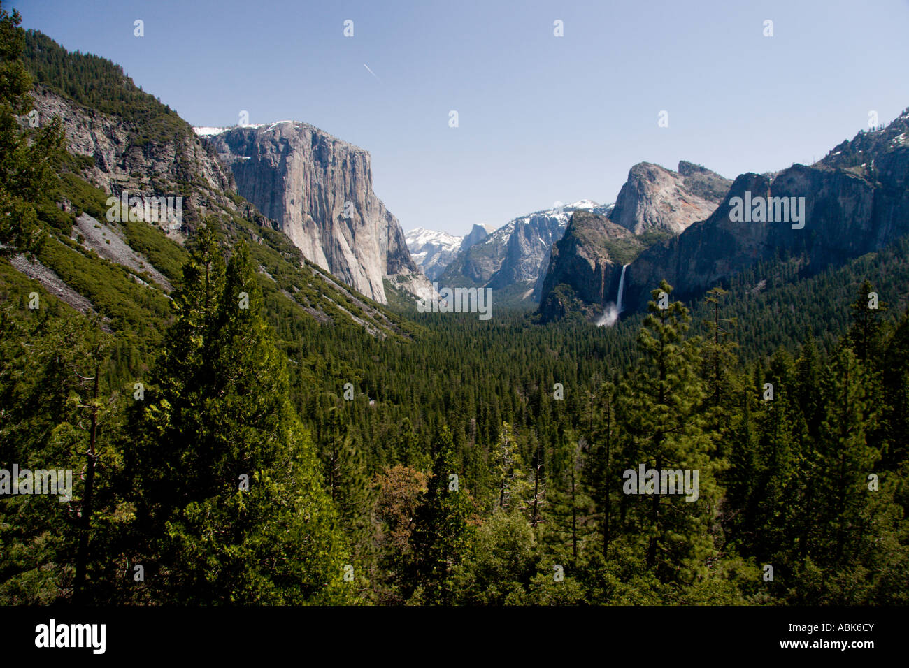 Yosemite valley in spring 2 Stock Photo - Alamy