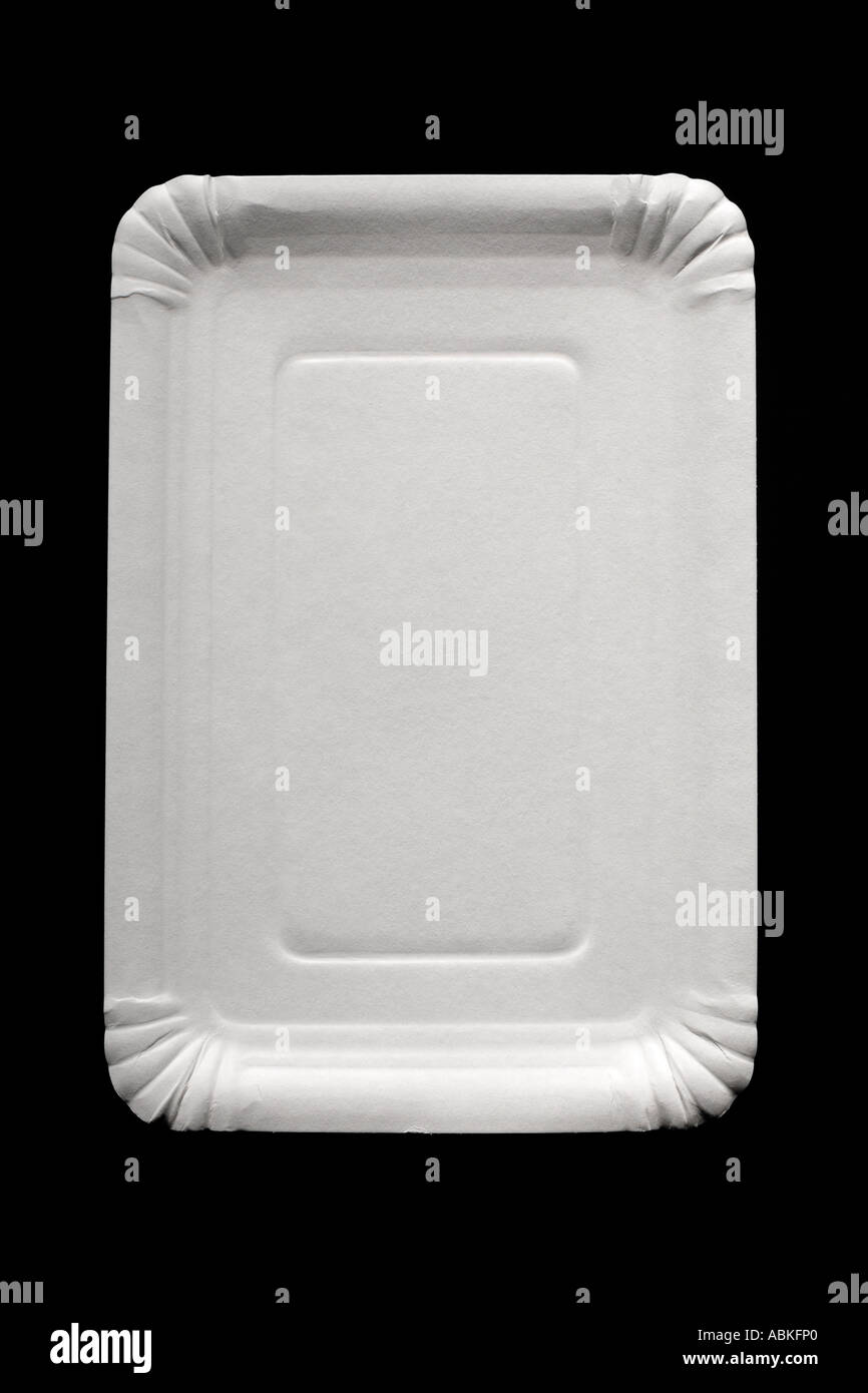Empty white paper plate - copy space Stock Photo - Alamy