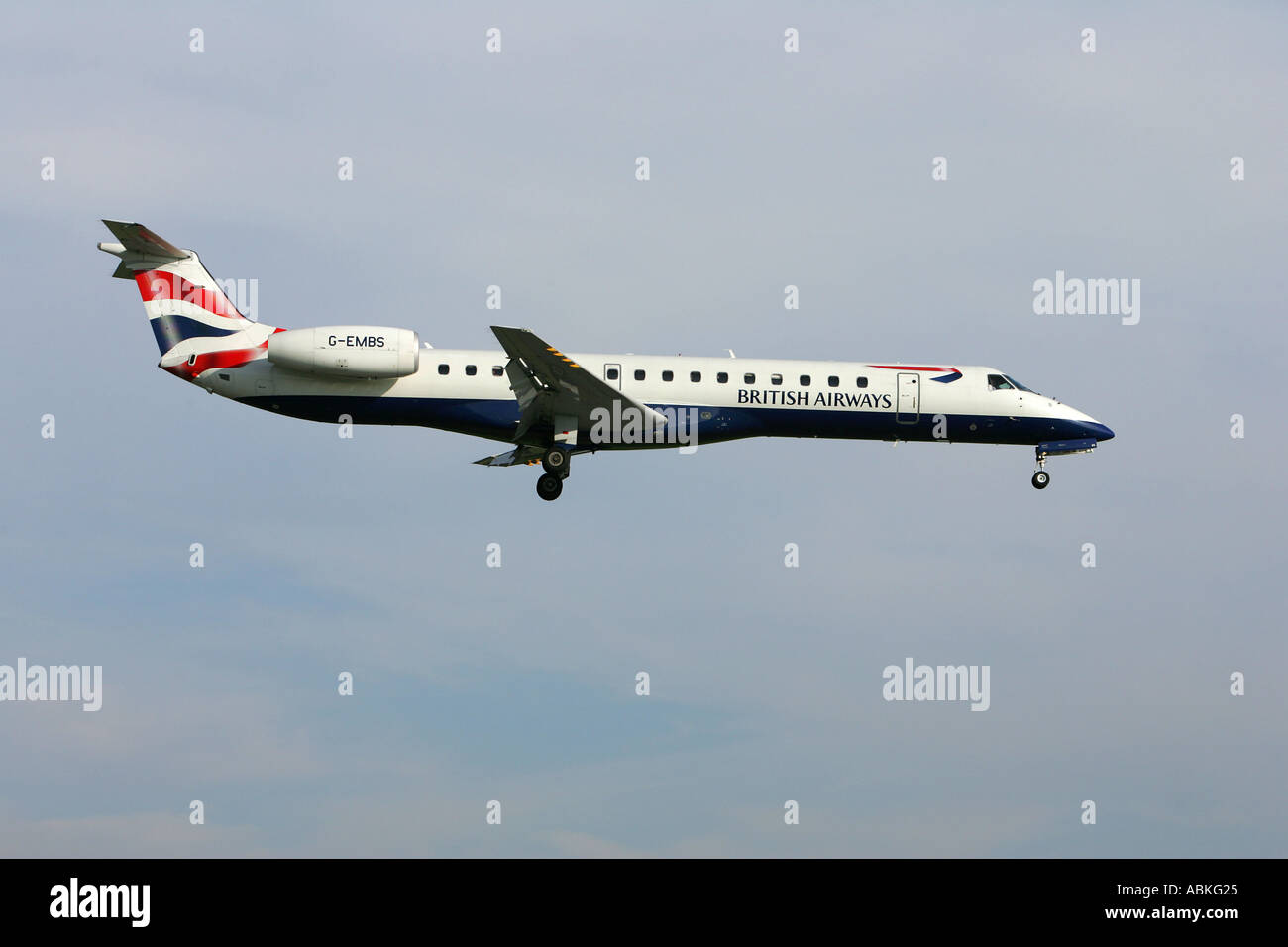 Arrive maneuver hi-res stock photography and images - Alamy