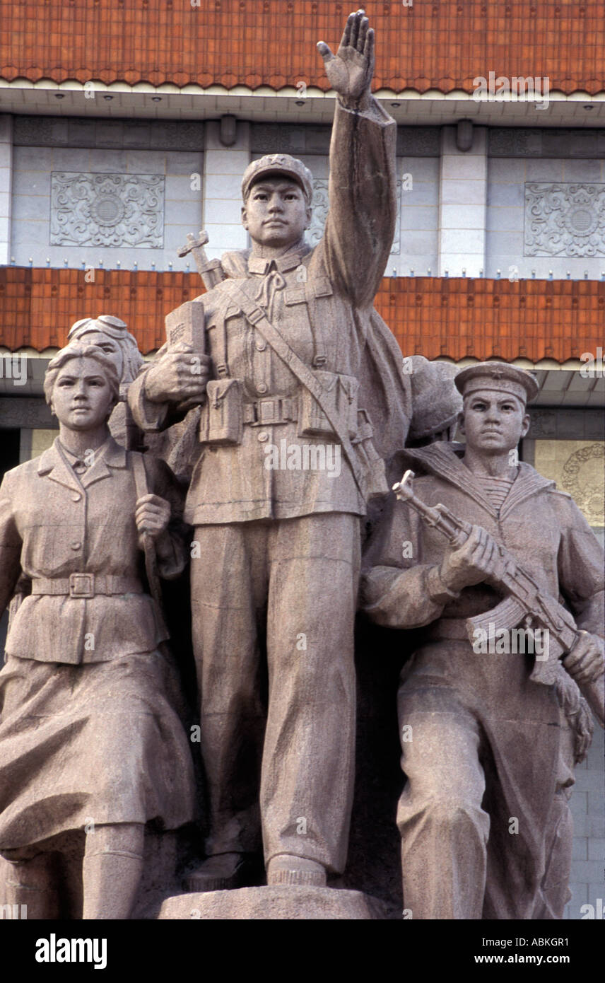 Workers statue beijing hi-res stock photography and images - Alamy