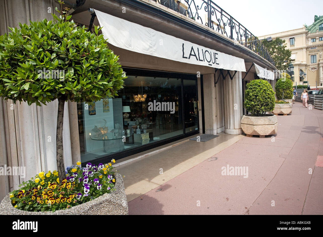 Street store shopping monaco monte hi-res stock photography and images ...