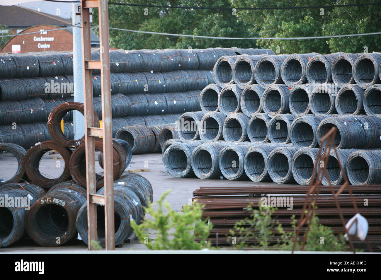 Steel wire stocks hi-res stock photography and images - Alamy