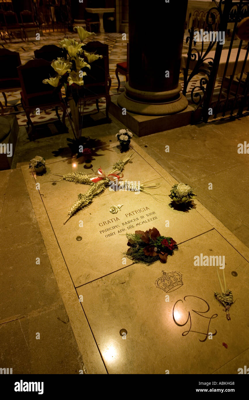 Tomb princess grace in cathedral hi-res stock photography and images ...