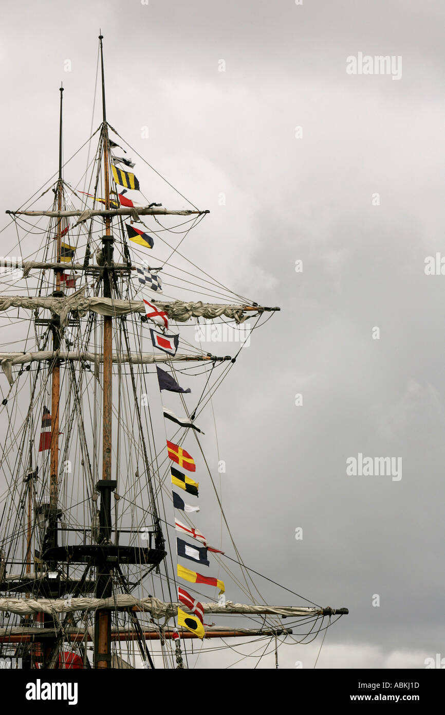 Fore mast hi-res stock photography and images - Alamy