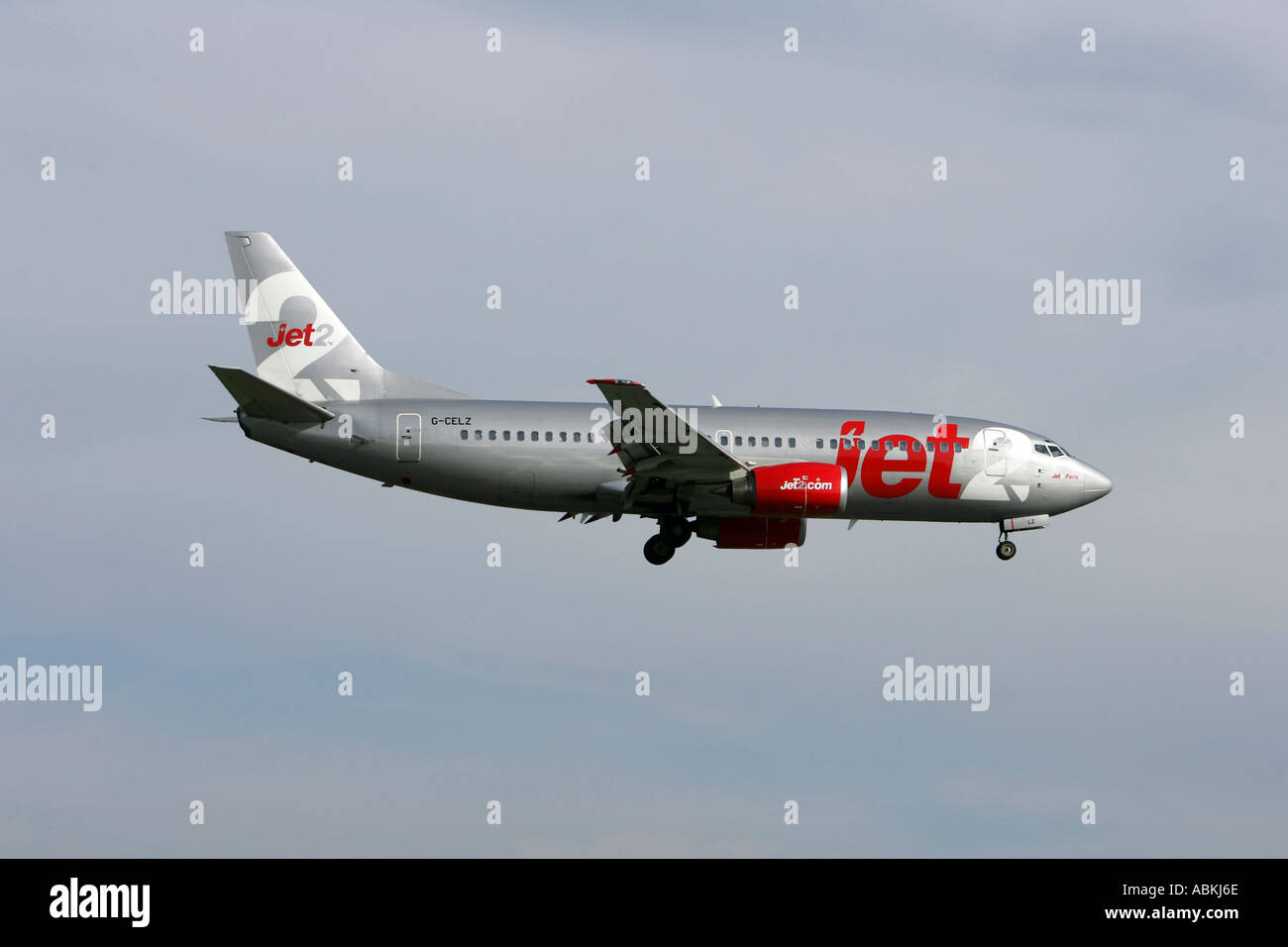 land arrive travel airport aerial world in motion single speed ...