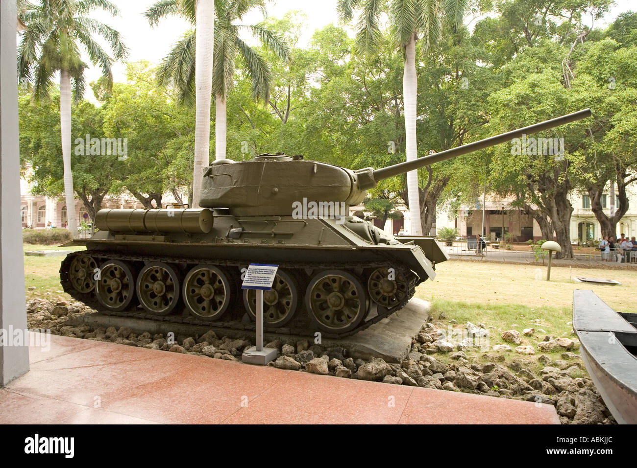 Tank used by Castro's troops during the revolution at the Museo de la ...