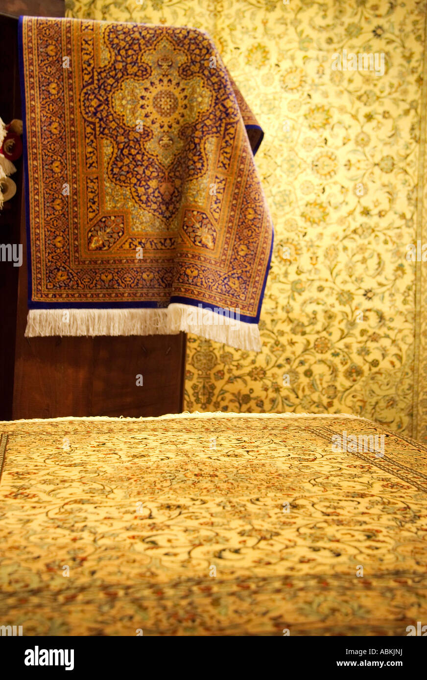 Arabian Carpet Shop Dubai Persian Portrait Wall Display Stock Photo - Alamy