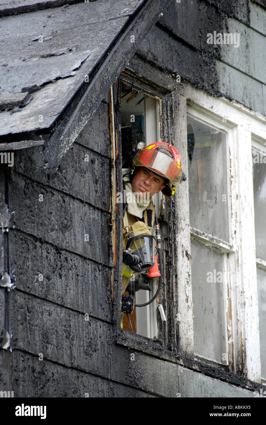 Firefighter work protect home hi-res stock photography and images - Alamy