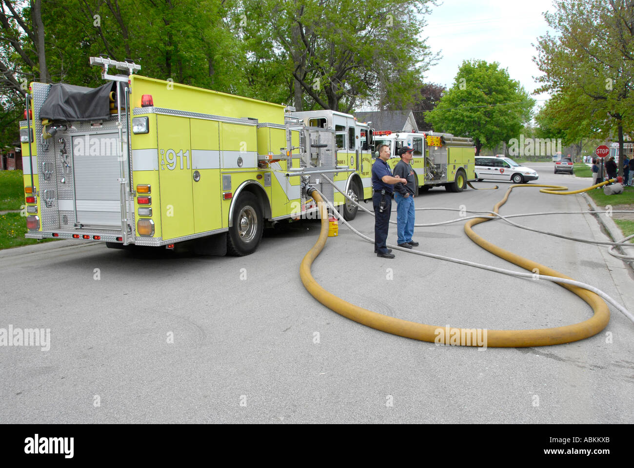 Firefighter work protect home hi-res stock photography and images - Alamy