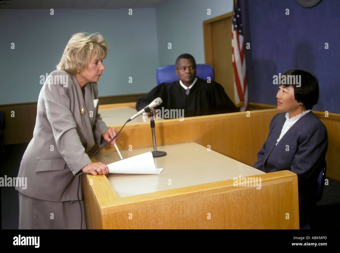 Court scene with judge hi-res stock photography and images - Alamy