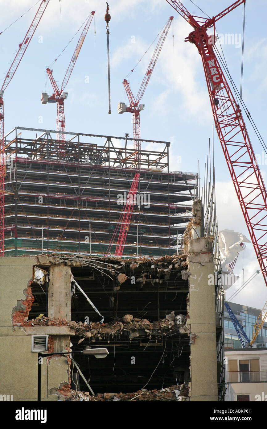 London office redevelopment hi-res stock photography and images - Alamy
