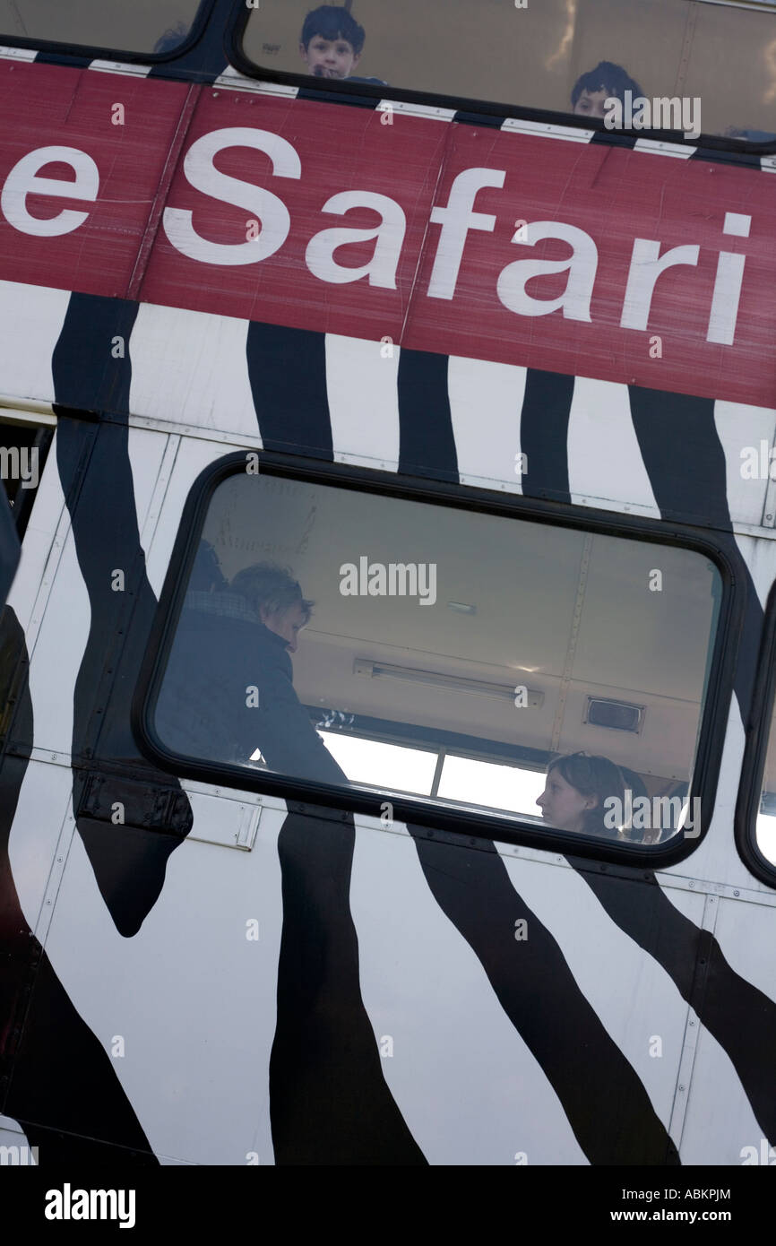 Wildlife bus tour hi-res stock photography and images - Alamy