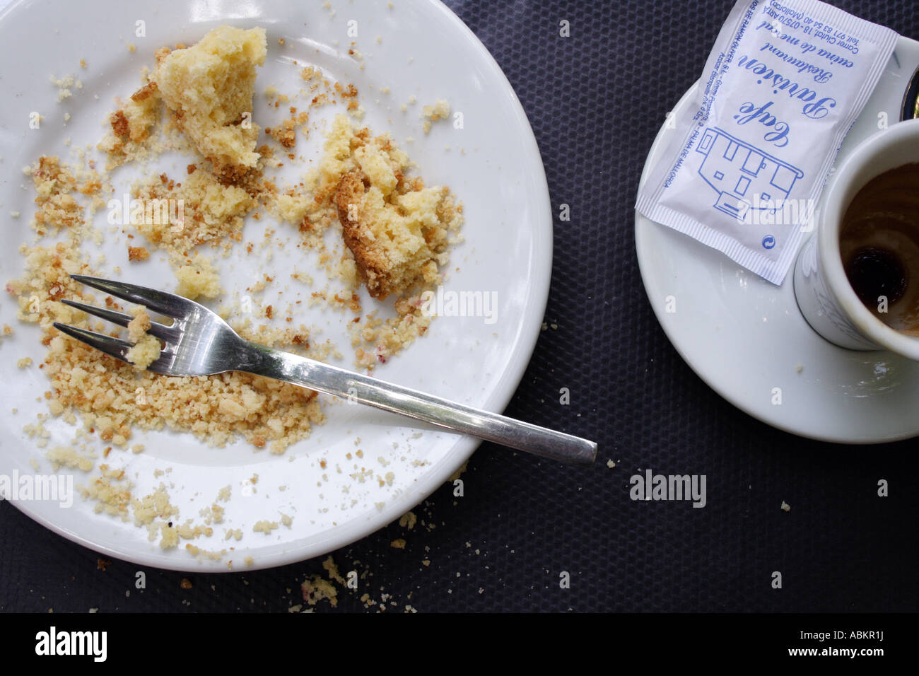 Cake Crumbs & Coffee Stock Photo - Alamy
