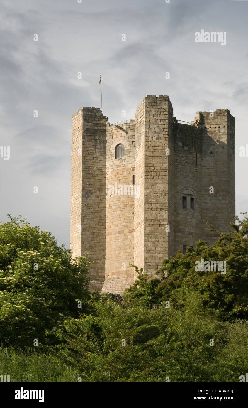 Conisbrough castle keep ivanhoe fame hi-res stock photography and ...