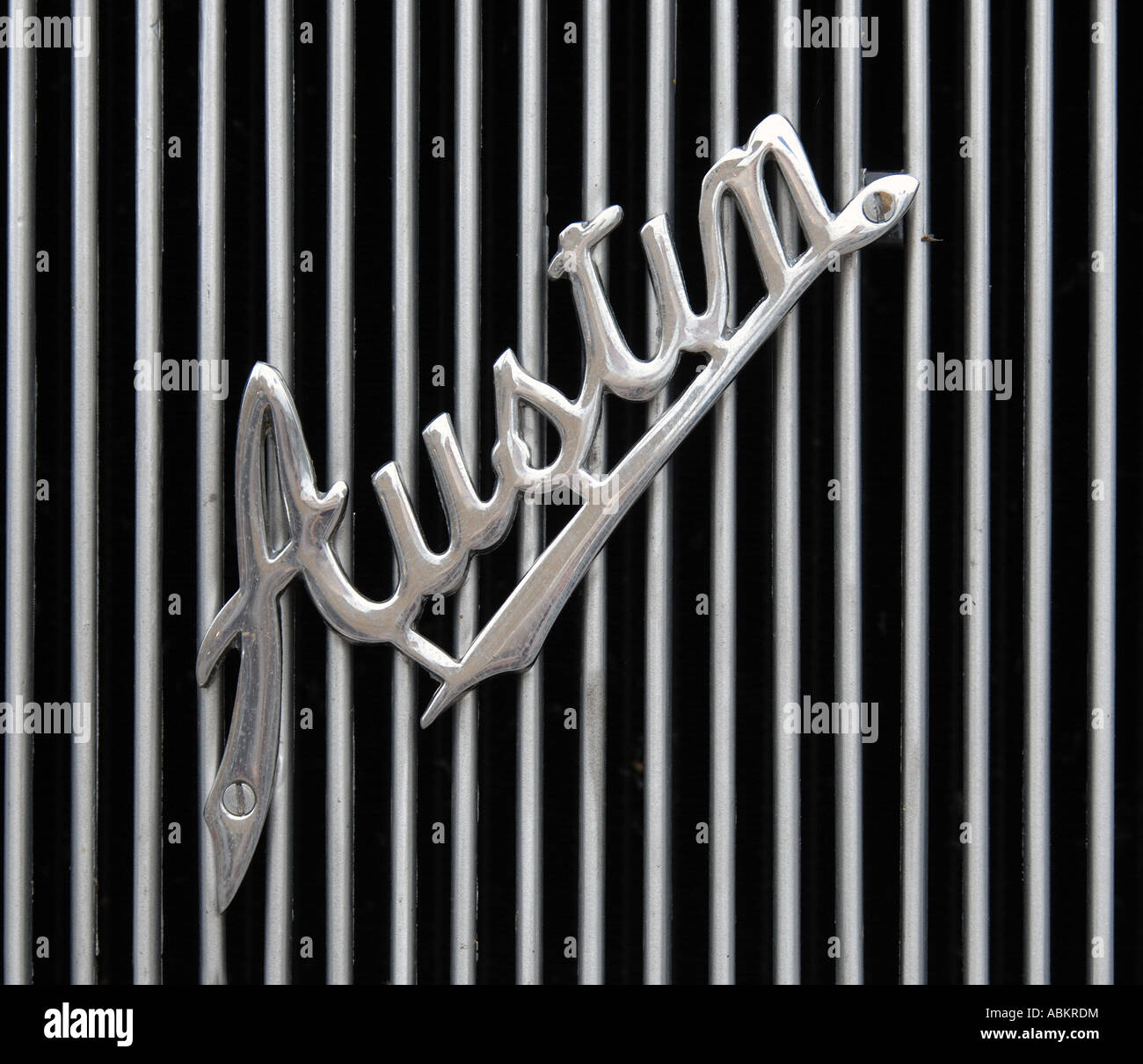 Vintage Austin of England car radiator close up Stock Photo - Alamy