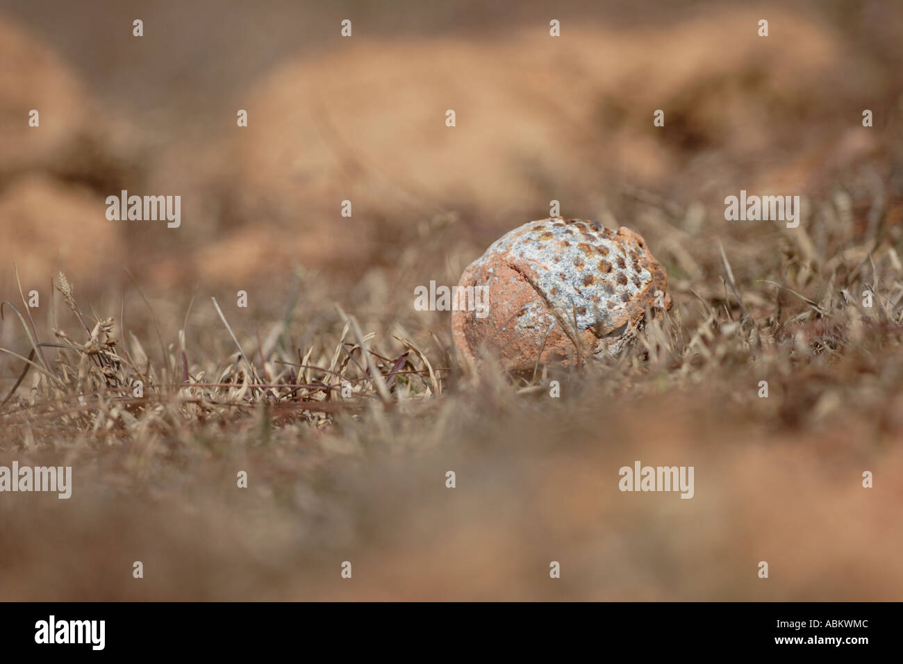 Cluster bomb hi-res stock photography and images - Alamy