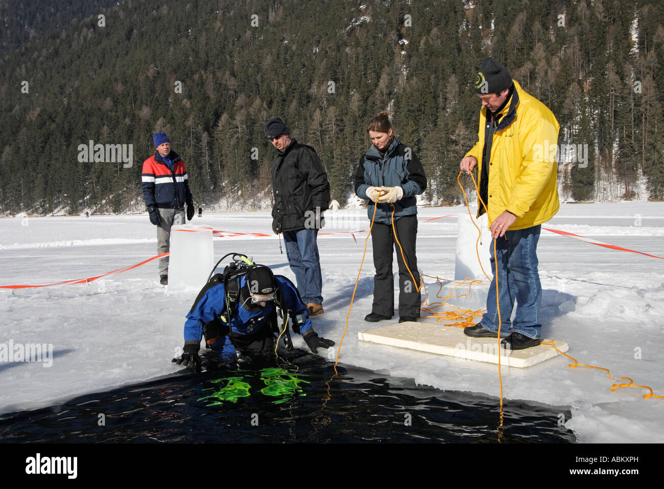 Ice scubadiving austria weissensee hi-res stock photography and images ...