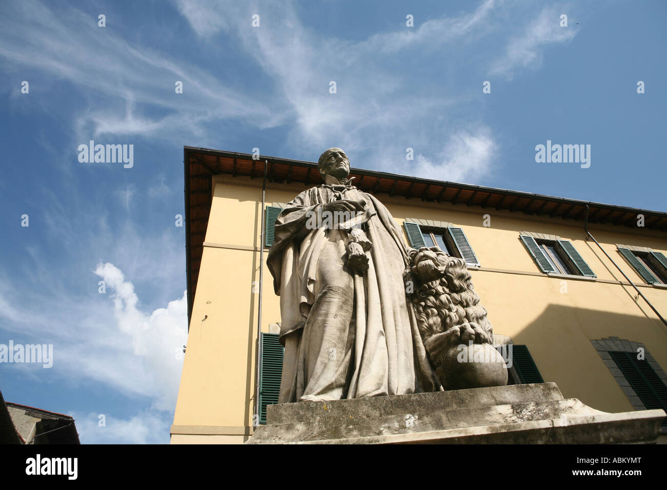A statue outside the main church in Arezzo, Tuscany, Italy Stock Photo ...