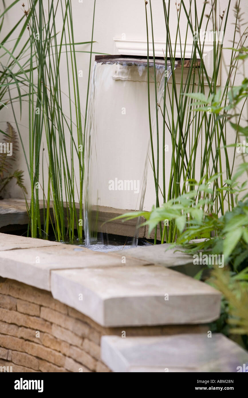 Chelsea flower show wall water feature hi-res stock photography and ...