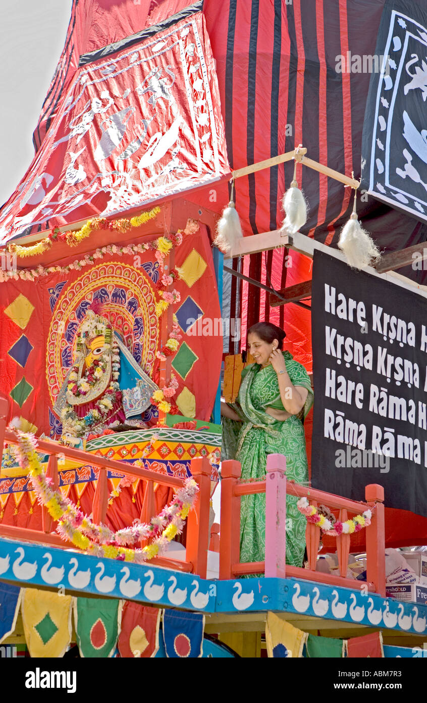 Indian chariot procession hi-res stock photography and images - Alamy
