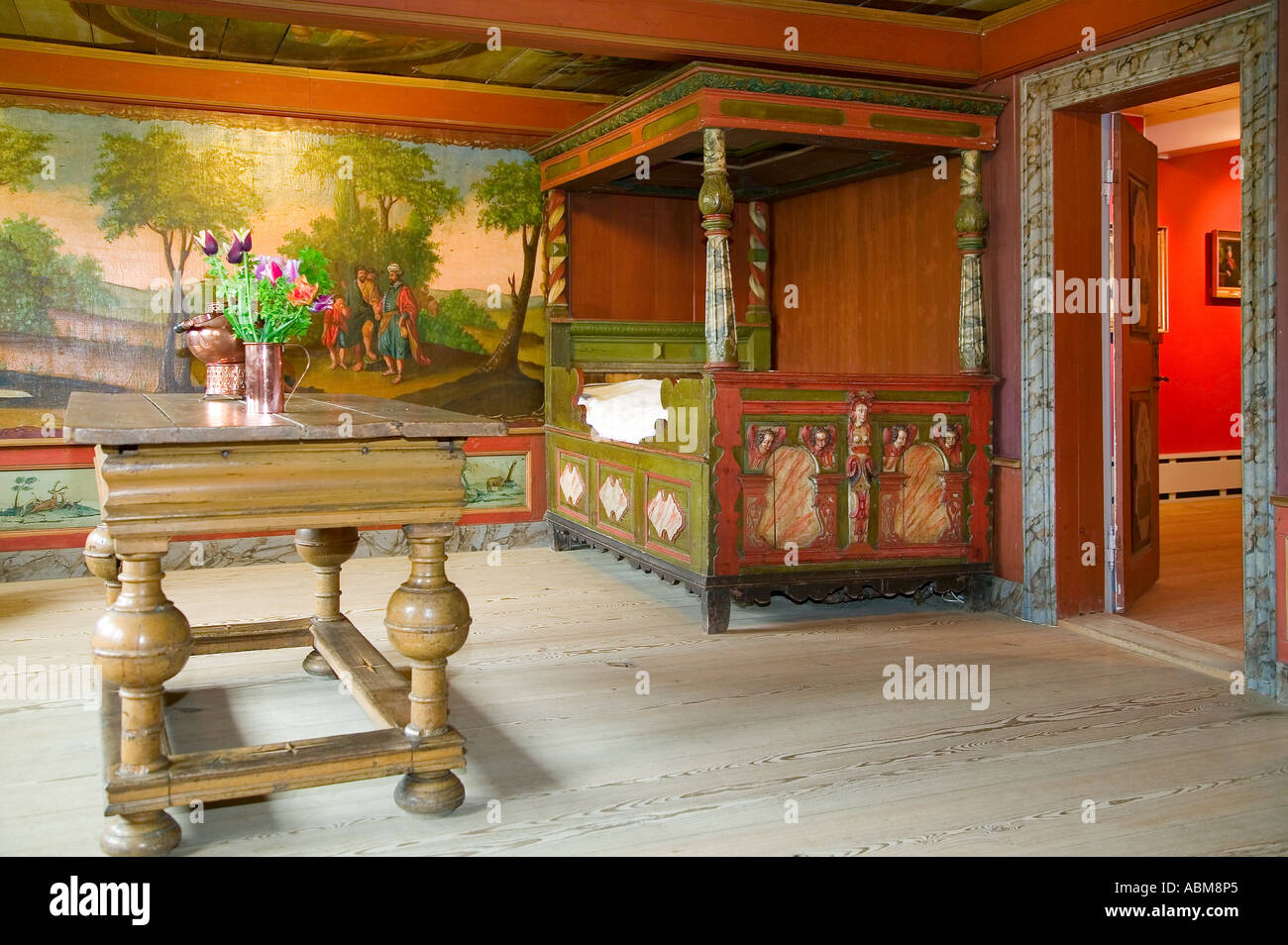 Old-fashioned interior of sitting room Stock Photo - Alamy
